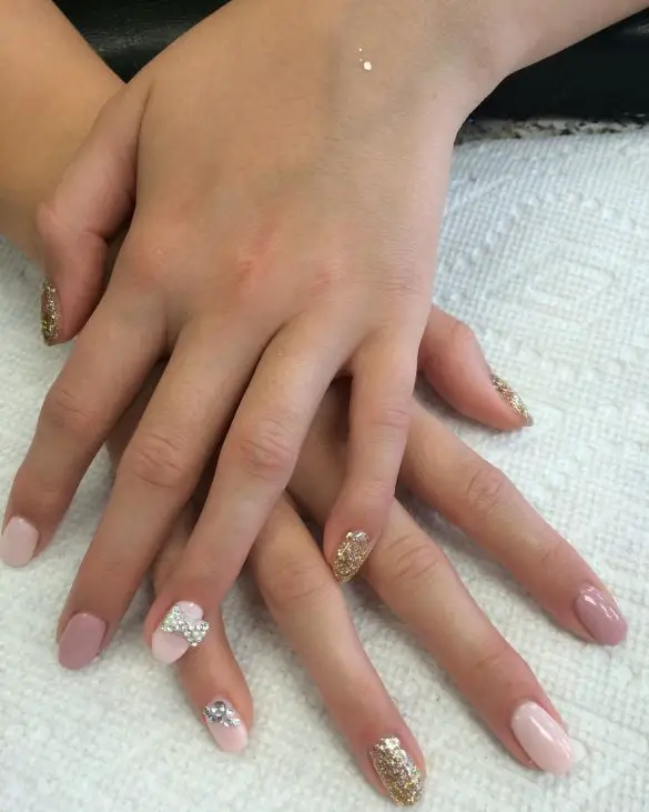 50 Latest Shellac Nail Design Ideas for 2024 [With Pictures] – SheIdeas