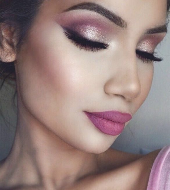 45 Pink Eye Makeup Looks to Make You Feel Dolled Up – SheIdeas